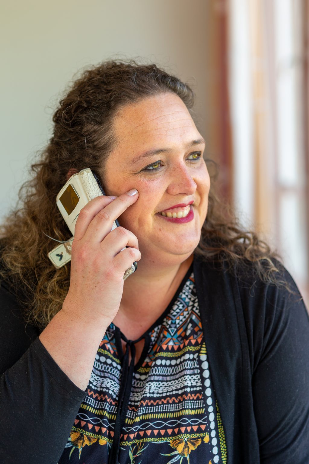 Contact - SideKick Gwen